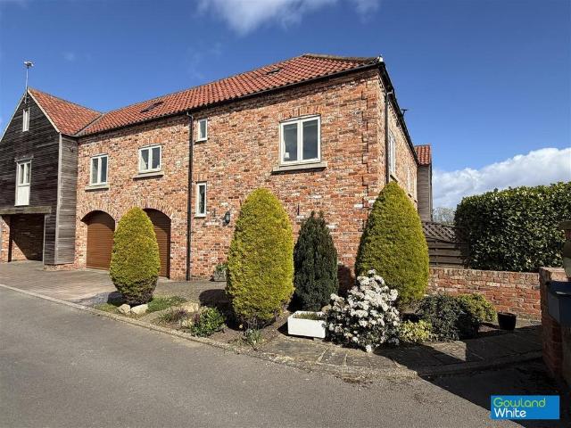 6 bedroom house for sale