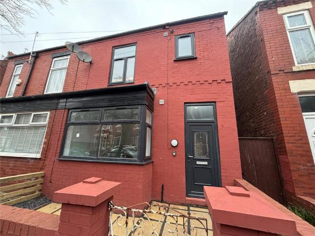 6 bedroom house for sale