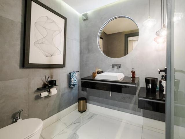 6 bedroom house for sale in Brondesbury Park, London, NW6