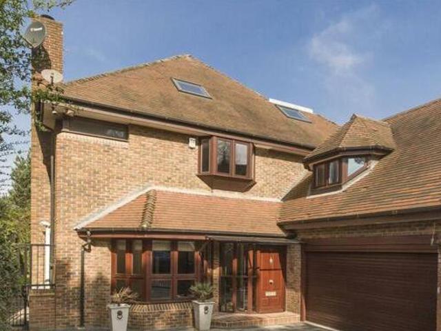 6 Bedroom House For Sale In Hampstead
