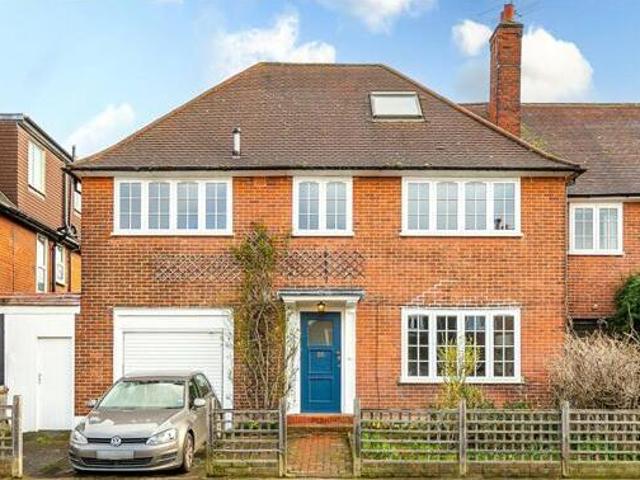 6 Bedroom House For Sale In London