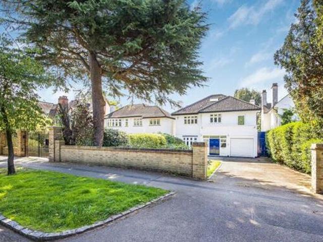 6 Bedroom House For Sale In London