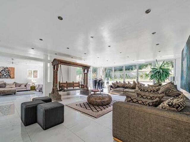 6 Bedroom House For Sale In Moor Park, Northwood