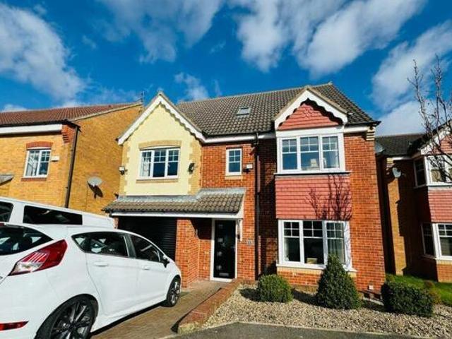 6 Bedroom House For Sale In Mulberry Park