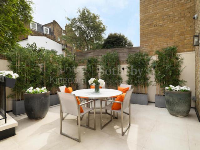 6 bedroom house for sale in Trevor place, London, SW7