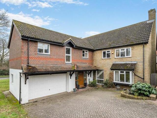 6 Bedroom House Flitwick Central Bedfordshire 100854802