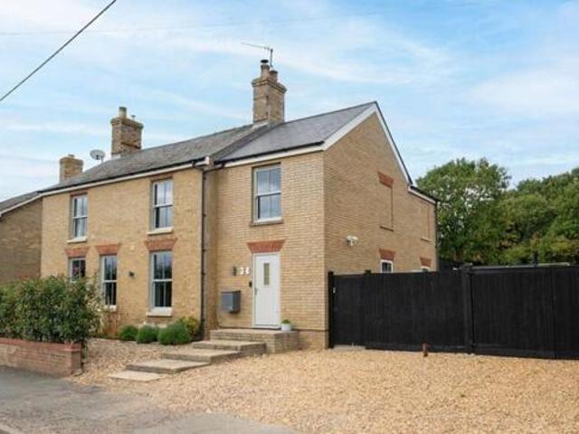 6 Bedroom House Haddenham Cambridgeshire LS100824963