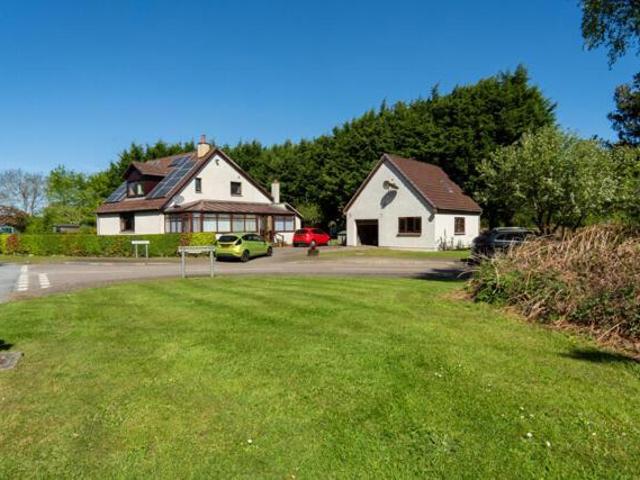 6 Bedroom House Highland Highland LS100540668