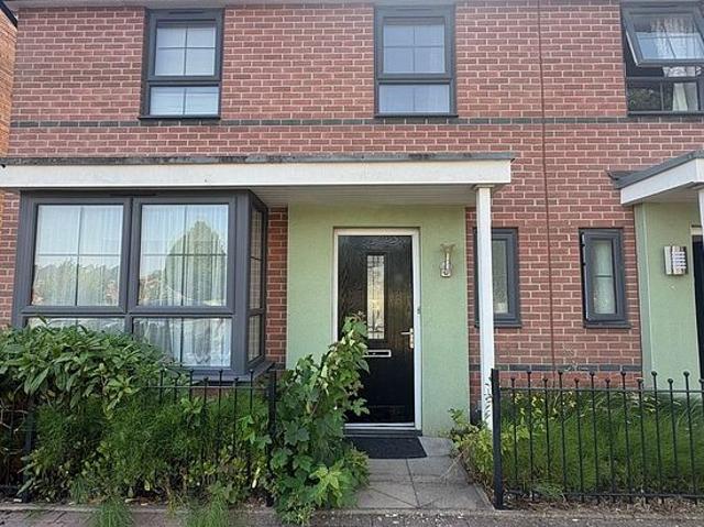 6 bedroom house in Smethwick