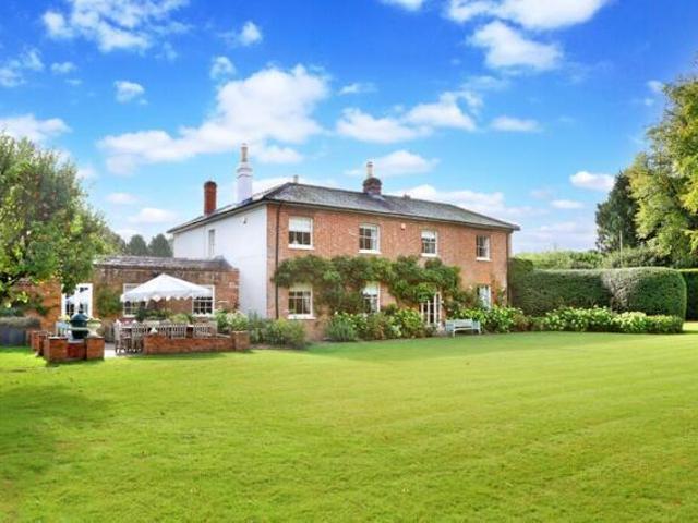 6 Bedroom House Oakley Bedfordshire 100366481