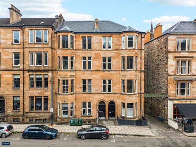 6 Bedroom House Of Multiple Occupation To Rent In Flat /, Kersland Street, Glasgow, G12