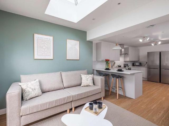 6 bedroom house of multiple occupation to rent