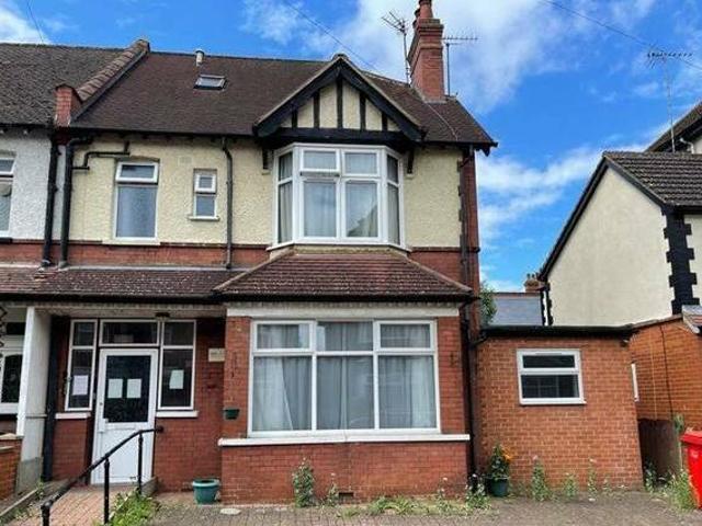 6 bedroom house of multiple occupation for sale in Tennyson Road Luton LU1