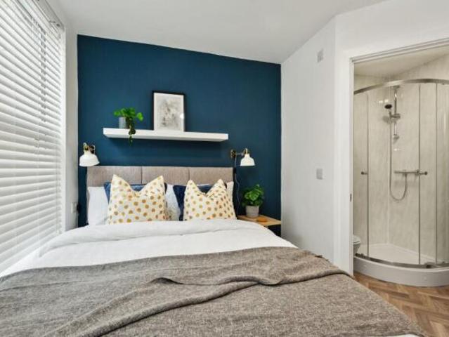6 bedroom house of multiple occupation for rent in Brighton Road, Derby, DE24