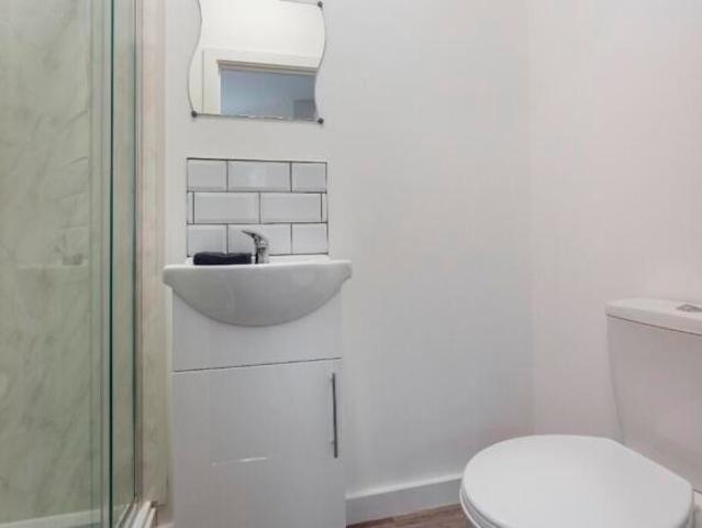 6 bedroom house of multiple occupation for rent in Empress Road, Derby, City, DE23