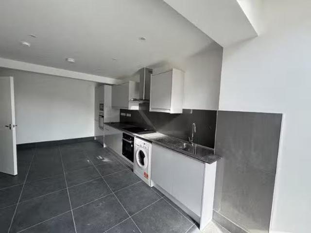 6 bedroom house of multiple occupation for rent in Filton Aven.