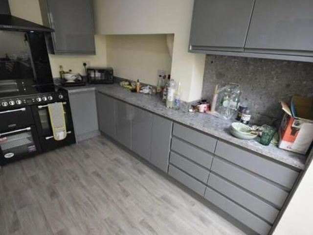 6 Bedroom House Of Multiple Occupation For Rent In Liverpool, Merseyside