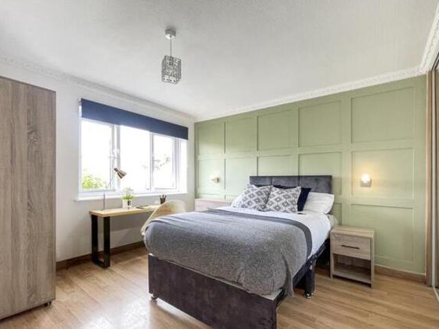 6 Bedroom House Of Multiple Occupation For Rent In Nottingham