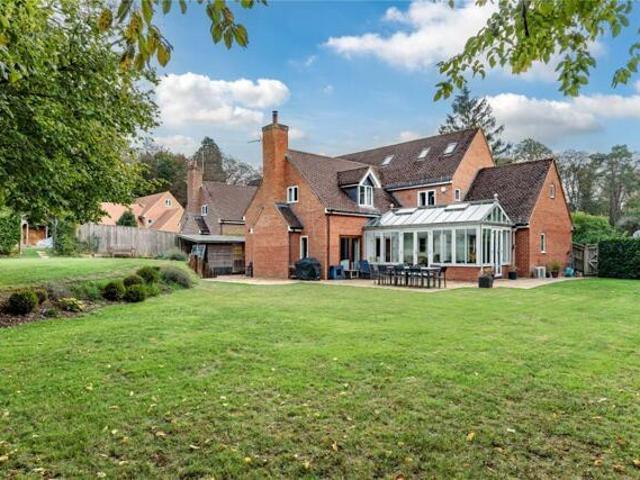 6 Bedroom House Oxford Oxfordshire LS100398239