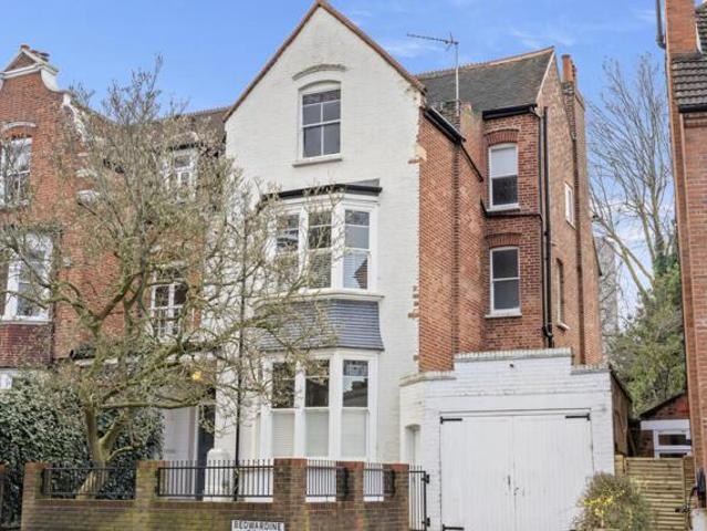 6 Bedroom House London Greater London 99290401