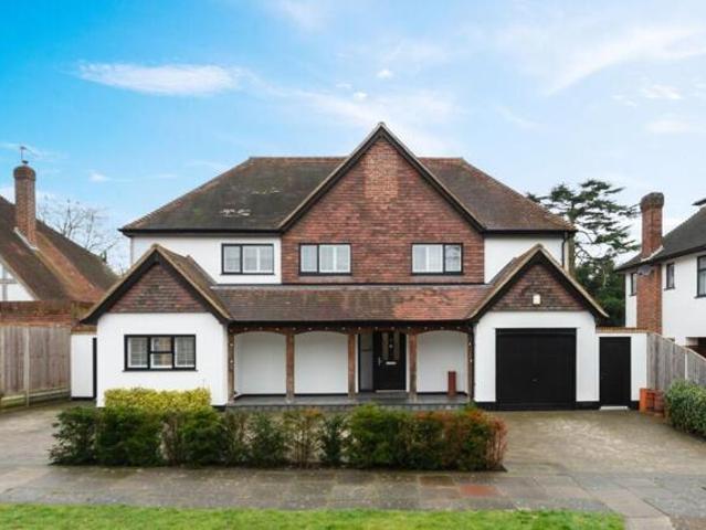 6 Bedroom House Londres Greater London 100316871