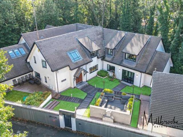 6 Bedroom House Lancs Salford 98718459