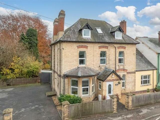 6 Bedroom House Leominster Herefordshire LS99029547