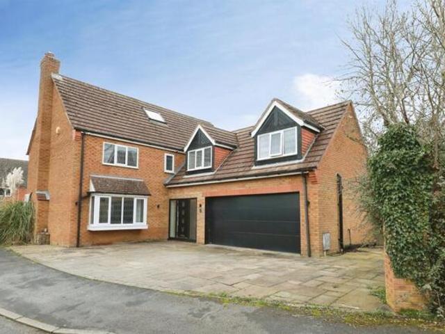 6 Bedroom House Lighthorne Warwickshire LS100503306