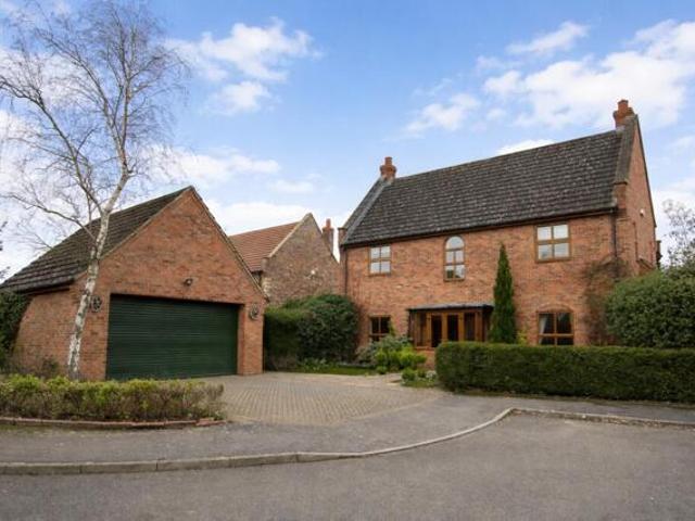 6 Bedroom House Lincolnshire Lincolnshire 100854744