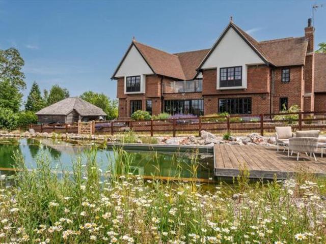 6 Bedroom House Malmesbury Wiltshire LS101676498