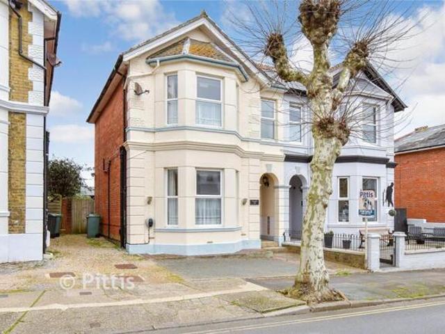 6 Bedroom House Sandown Isle Of Wight 100685199