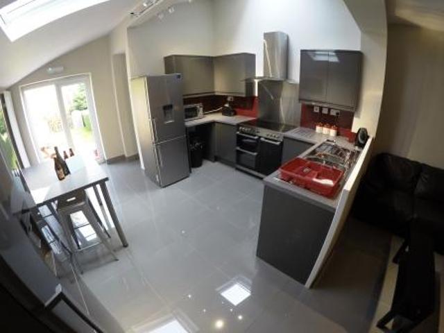 6 Bedroom House Selly Oak West Midlands 98286100