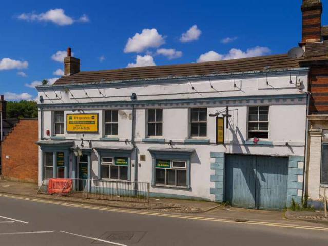 6 Bedroom House Share