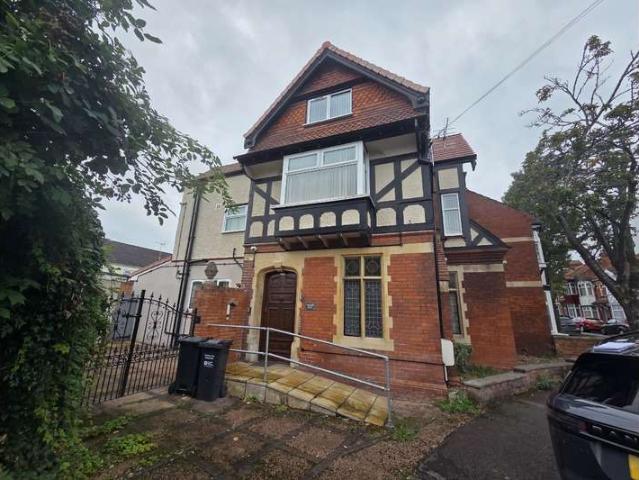 6 Bedroom House Share