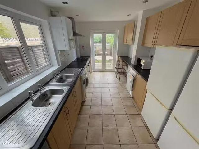 6 bedroom house share for rent in Belgrave Road, Cambridge, CB1