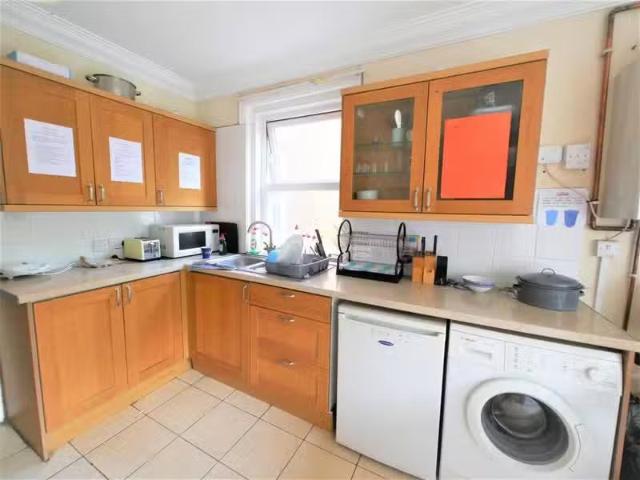 6 bedroom house share for rent in Daisies, Bournemouth, BH8