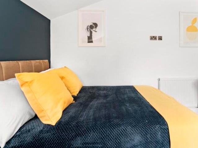 6 bedroom house share for rent in Dickens Street, Peterborough, Cambridgeshire, PE1