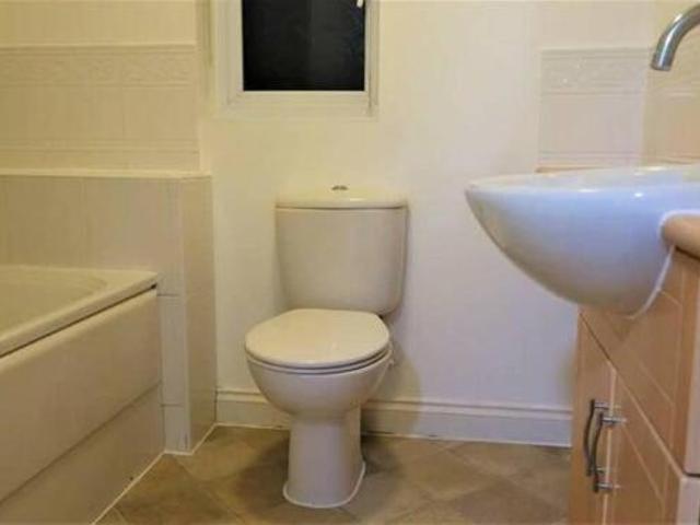 6 bedroom house share for rent in Higney Road, Peterborough, Cambridgeshire, PE7