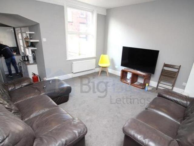 6 Bedroom House Share For Rent In Leeds, West Yorkshire