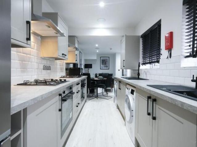 6 bedroom house share for rent in Moor Street, Lincoln, Lincolnshire, LN1