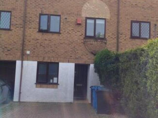 6 bedroom house share for rent in Smithson Close, BH12