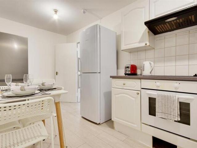 6 bedroom house share for rent in Poole Hill Road, Westcliff, Bournemouth, BH2
