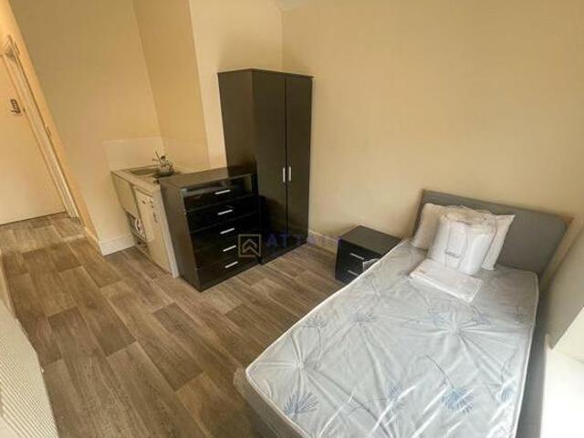 6 Bedroom House Share For Rent In Palmerston Street
