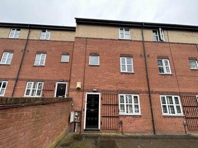6 Bedroom House Share For Rent In Peveril Street