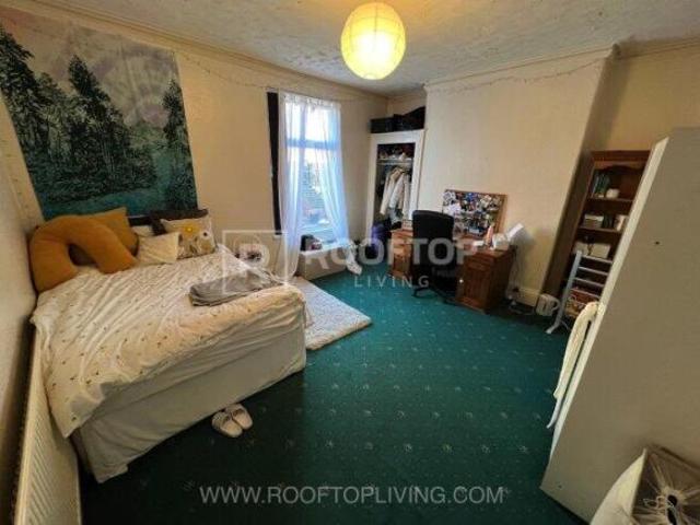 6 bedroom house share for rent in Providence Avenue, LS6