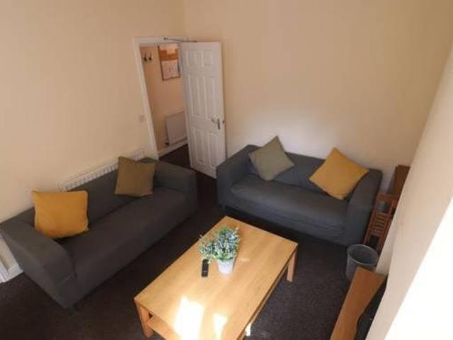 6 bedroom house share for rent in West Lorne Street Chester CH1