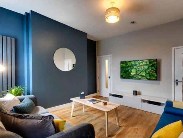 6 bedroom house share to rent