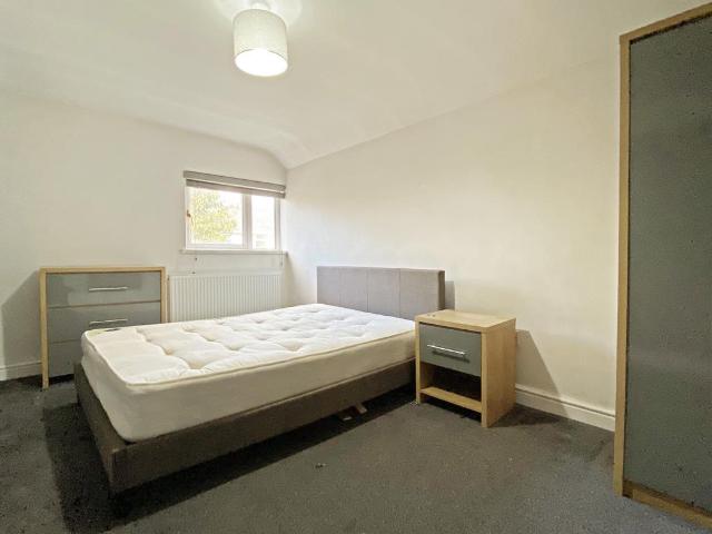 6 bedroom house share to rent