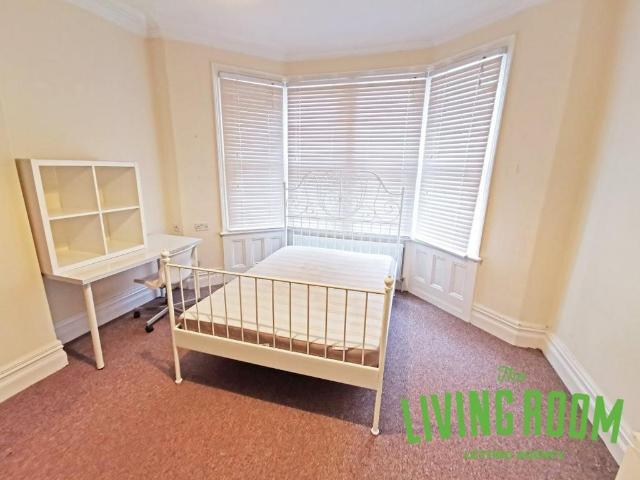 6 bedroom house share to rent