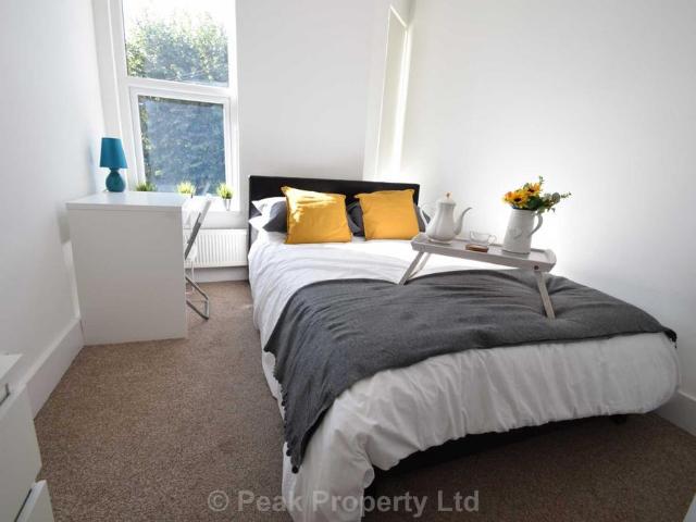 6 bedroom house share to rent